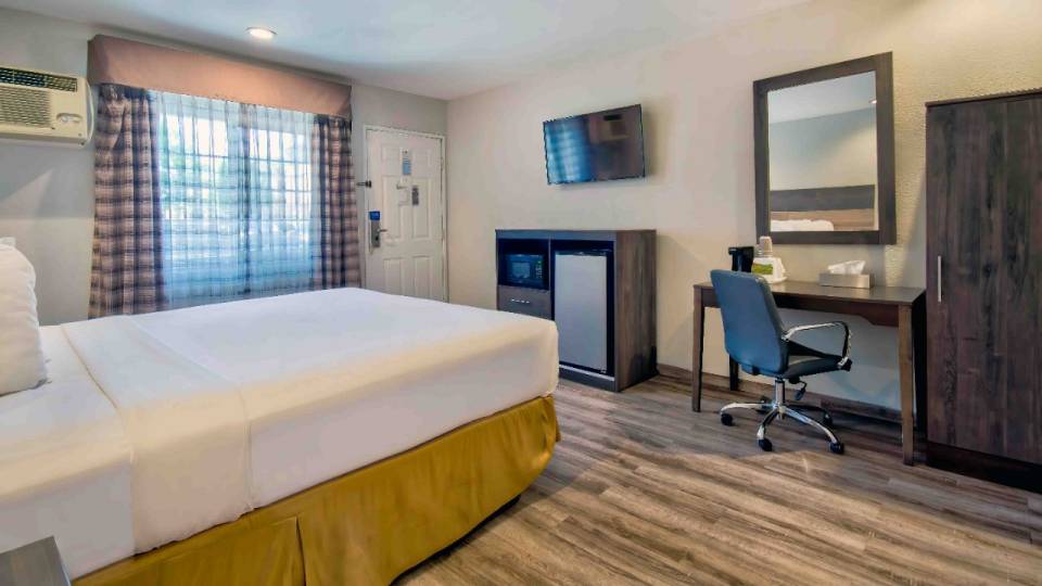 Motel 6 | Book Now and Save on Your Next Stay