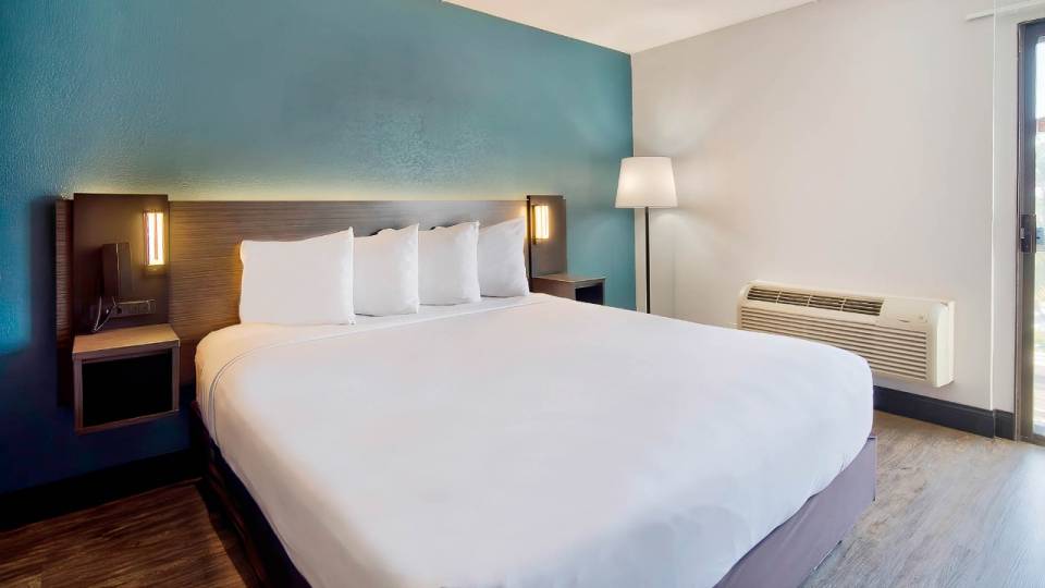 Motel 6 | Book Now and Save on Your Next Stay