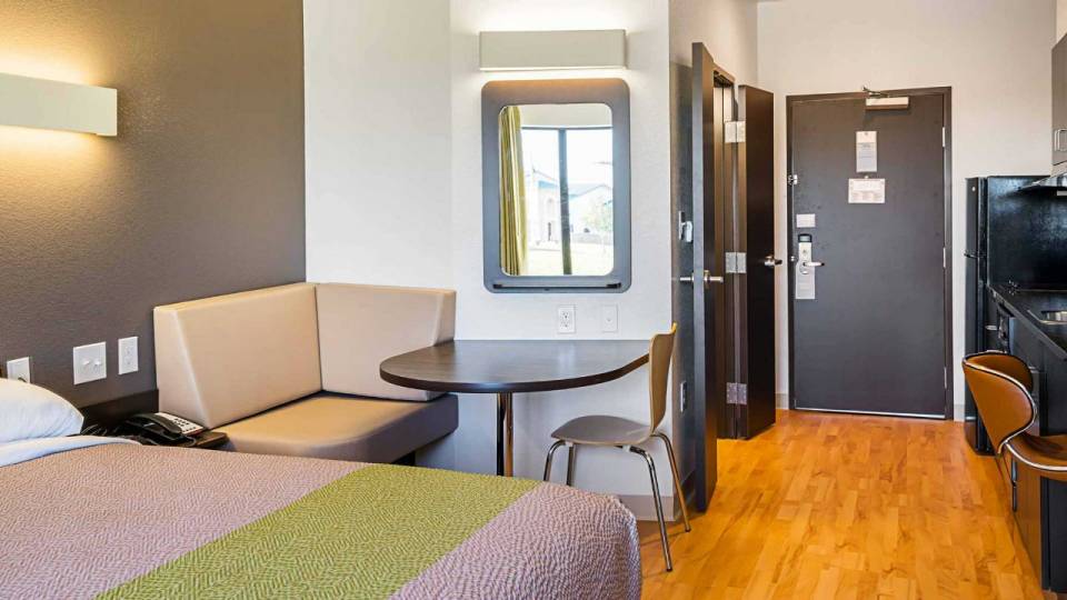 Motel 6 | Book Now and Save on Your Next Stay