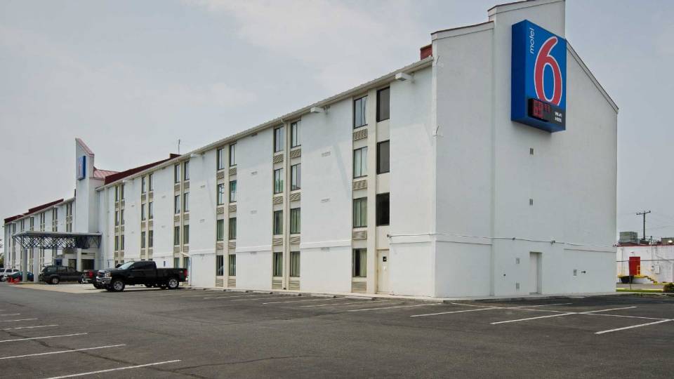 Motel 6 | Book Now and Save on Your Next Stay